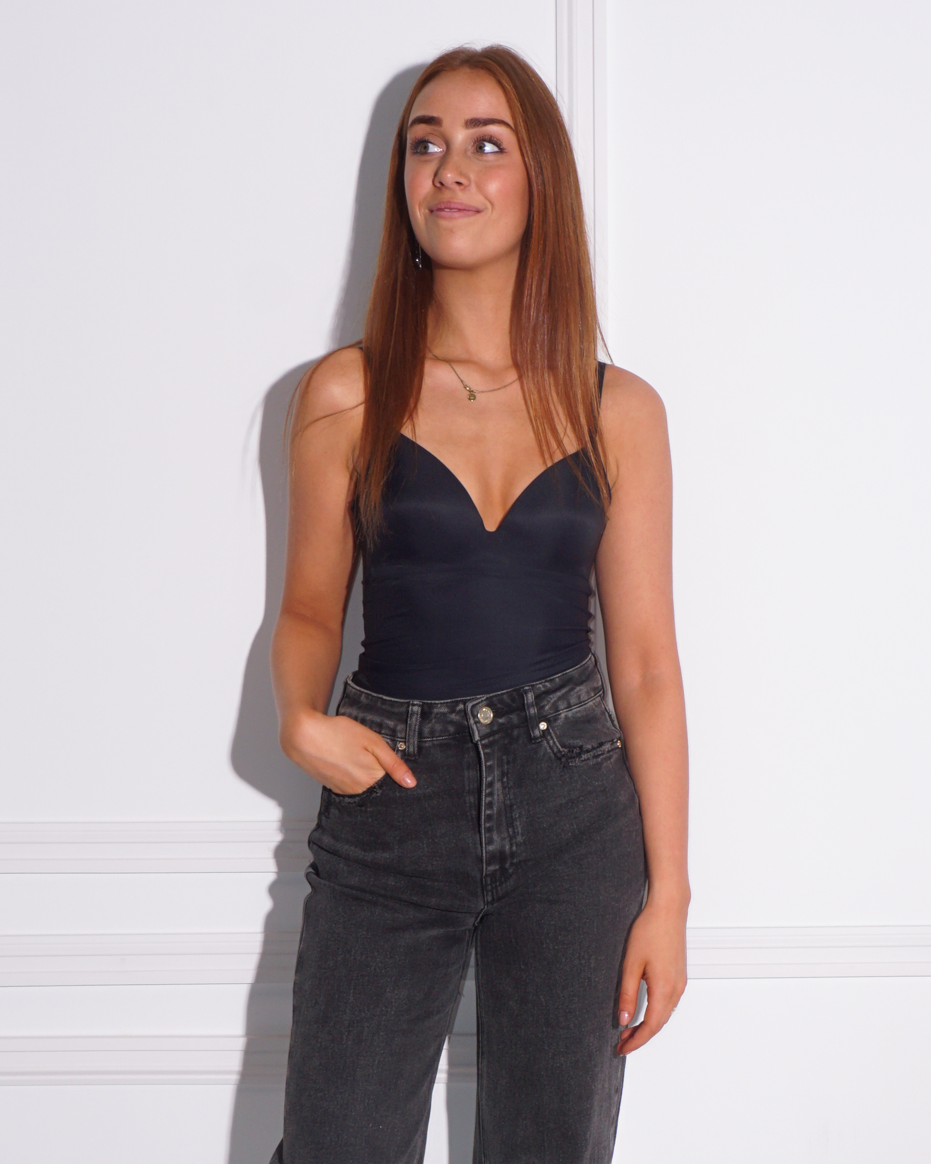 INVISIBLE BODY | GOSSIP